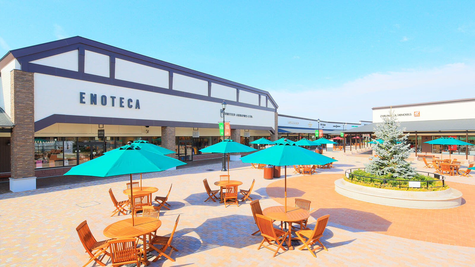 【Toki Premium Outlet】A large outlet mall where you can enjoy dining and ...